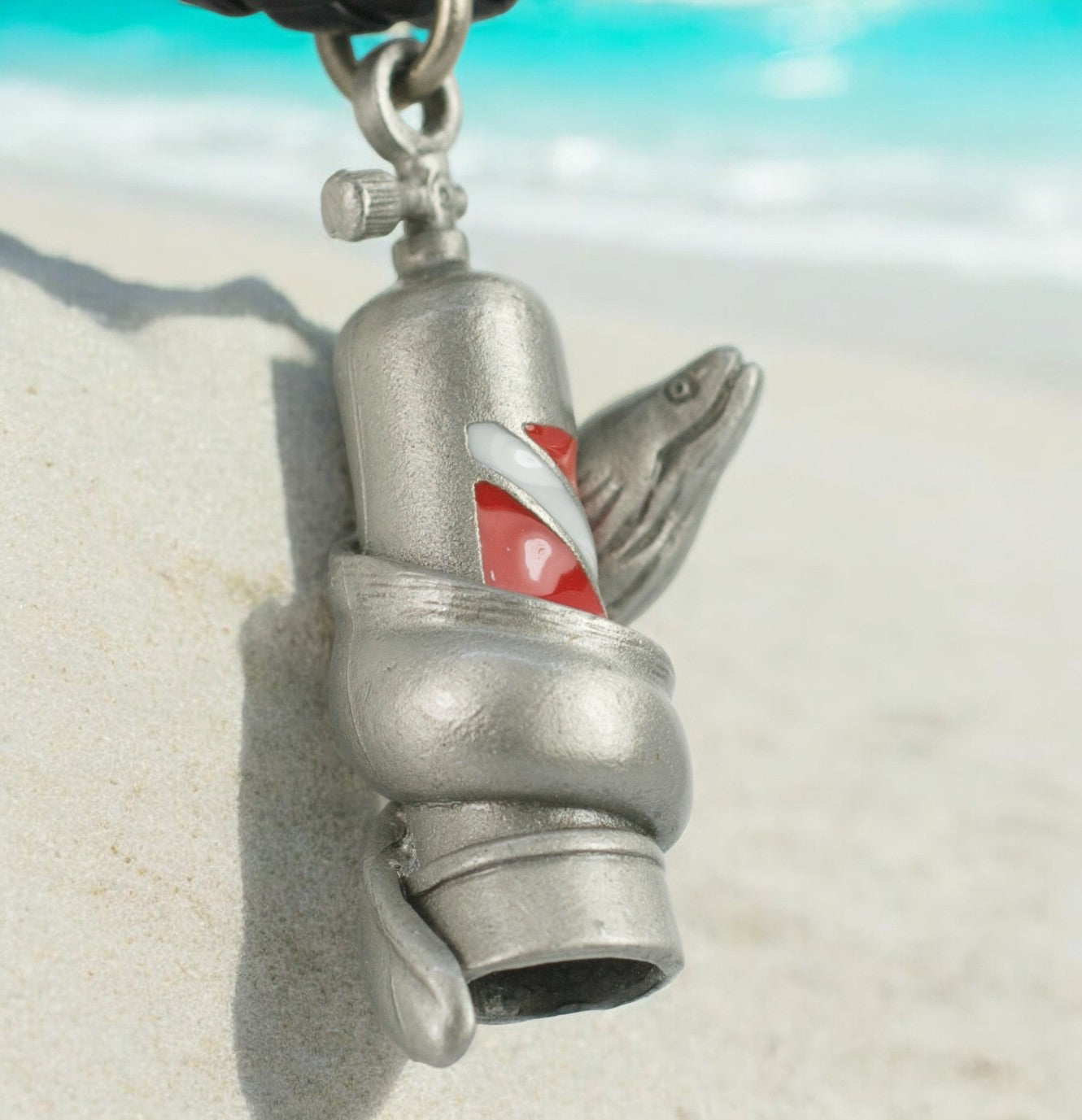 Moray Eel with Scuba Tank Necklace- Dive Gift for Women and Men, Reali ...